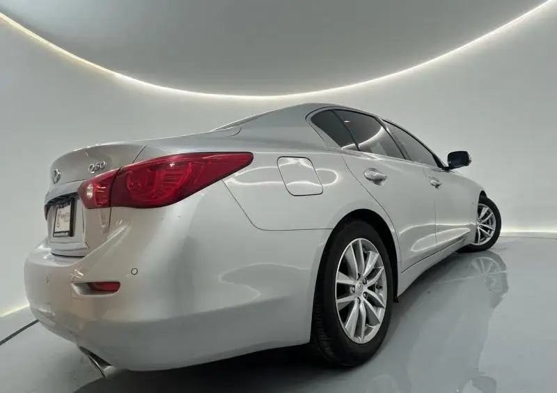 2017 Infiniti Q50 vehículos usados están en venta en Toluca Estado de México México - AutoList.mx